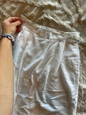 Koret | Skirts | Vintage Koret White Eyelet Skirt With Scalloped Trim ...